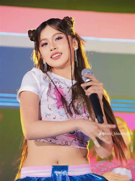 Mga Chismosa Ni Maloi