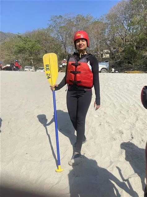 Rafting Waves Teamvibes Rishikesh Unforgettable Routine Rishikesh Nitika Nanda 25