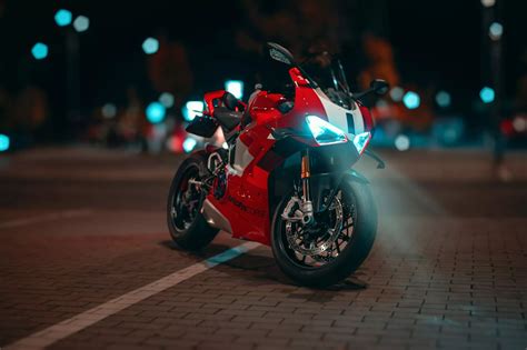 Ducati Panigale V4 4k Wallpapers Wallpaper Cave