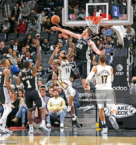 Brandon Lock Photos And Premium High Res Pictures Getty Images