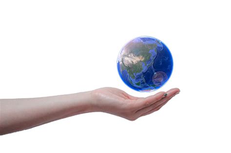 아시아한국 중심가 보이는 지구를 손에 받치고 있는 여성 유토이미지 상세페이지 베이직샵 20302687