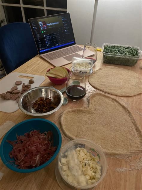 Date Ideas Easy Date Ideas Easy Date Good Dates Cute Date Ideas