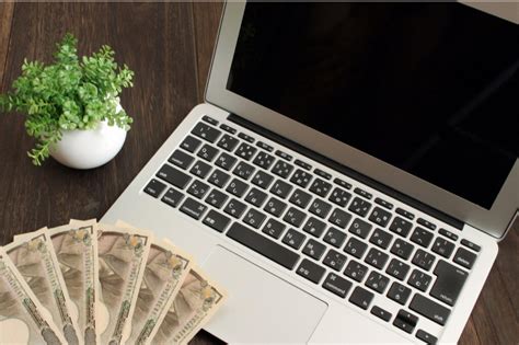 Windowsノートパソコンは何年で買い替えるべきか もちもちメモ