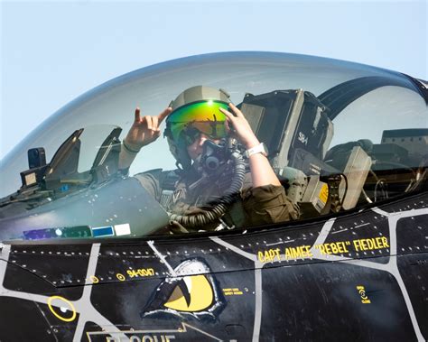 F 16 Cockpit Wallpaper