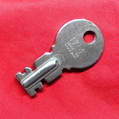 Original Singer Simanco Key For Featherweight 221 222k 221k Etsy
