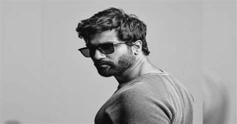 Vicky Kaushal ने डोले शोले में दिखाया अपना नया अवतार फैंस बोले भाई अब सलमान खान को टक्कर