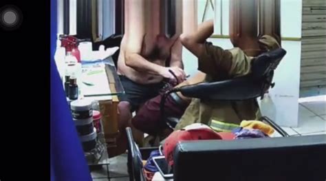 Movies Barber Seduce Shy Str8