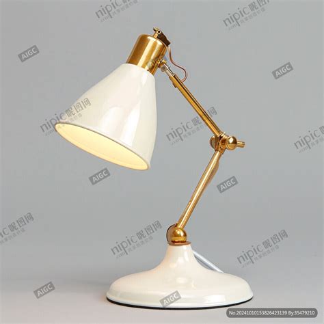 Ai创作图3d台灯 灯光灯具台灯 金属简洁台灯 台灯素材 简洁台灯 立体台灯 台灯免抠元素 台灯造型艺术台灯 金属质感床头台灯 台灯设计图 铜质台灯 意大利金色台灯 台灯手绘 台灯款式 台灯