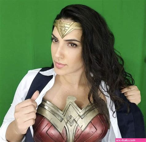 Gal Gadot Nude Porn Pic To Download Sex Leaks