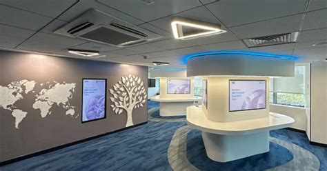 Ibm And Microsoft Launch Groundbreaking Ibm Microsoft Experience Zone