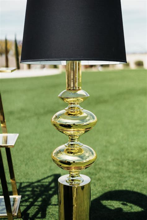 Sofia Lamp Gold Epic Party Team