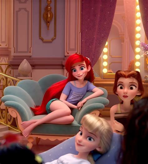 Pin By Rayiha On Animee Walt Disney Princesses Disney Princess Fashion Disney Princess Modern