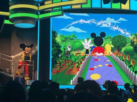 Photosvideo Disney Jr Mickey Mouse Clubhouse Live Arrives At Disney