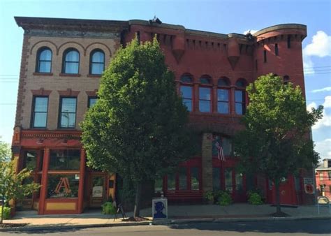 Uncovering The Legacy Of Roberto Clemente At Pittsburghs Roberto Clemente Museum Uncoveringpa