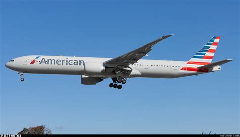 N723an Boeing 777 323er American Airlines Alewx Jetphotos