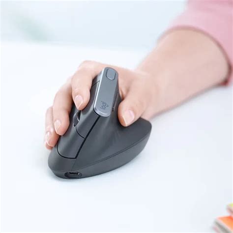 User Manual Logitech Mx Vertical English Pages