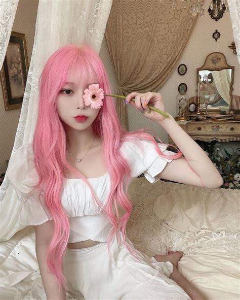 Pin By 𝐸𝑀𝑀𝐴♱ On Random Cute Cosplay Instagram Girls Ulzzang Girl