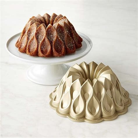 24 Best Bundt Pans To Bake Beautiful Cakes In 2025