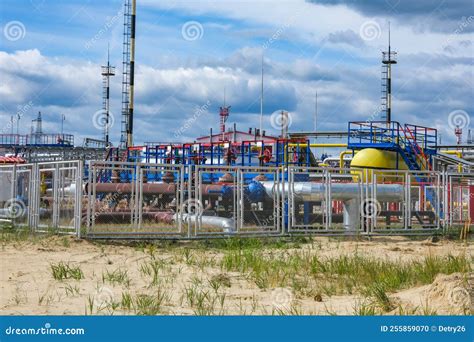 Oil And Gas Processing Plant Oil And Gas Refining Transportation