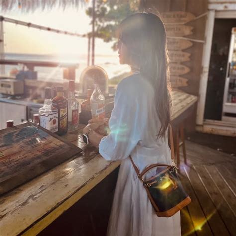 Fay Threads Say More