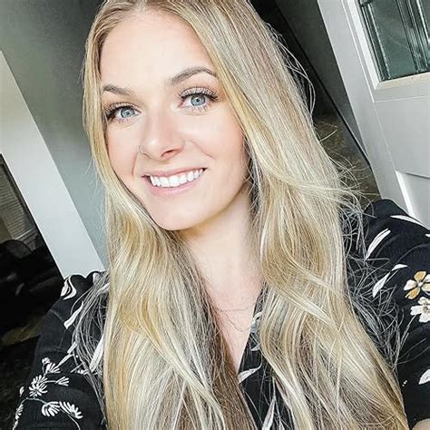 Nicole Hingers Amazon Page