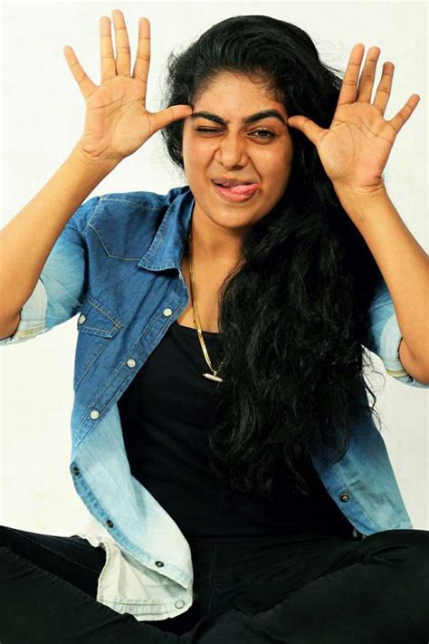 Nimisha Vijayan Photo Gallery Suryan Fm