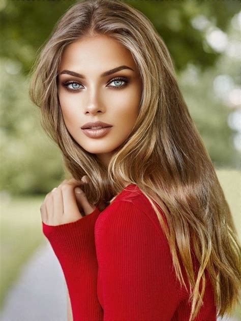 Pin Di Laura Bianchi Su Attrici Modelle A L Acconciature Bellissime