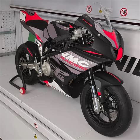 Minigp Vmc 12p Ff 25 Daytona 190cc Engine And Pmt Tires