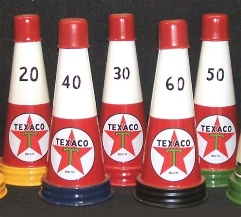 Obd36 20 Texaco Oil Pourer Decal Suits White Red Top With Yellow Collar