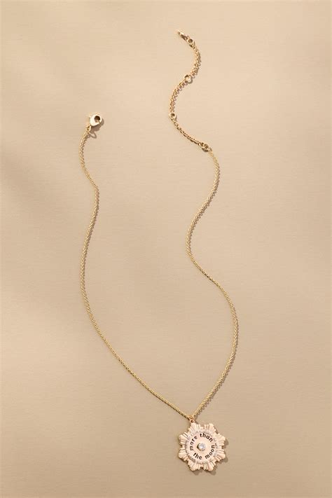 크루브드 선 펜던트 목걸이 앤트로폴로지 한국 공식 스토어 유니크한 여성 패션 및 라이프스타일 편집샵 200개이상의