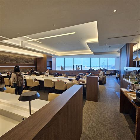 Review Jal Sakura Lounge Tokyo Narita International Airport Nrt