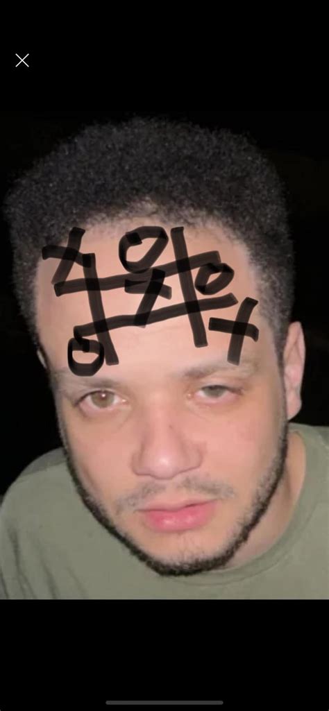 Big Ass Fucking Forehead 4finger Bitch Remoney