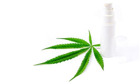 Study Cbdthc Spray Significantly Reduces Pain In Those With Chronic