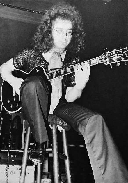 Robert Fripp From King Crimson Performs Live On Stage At Artofit