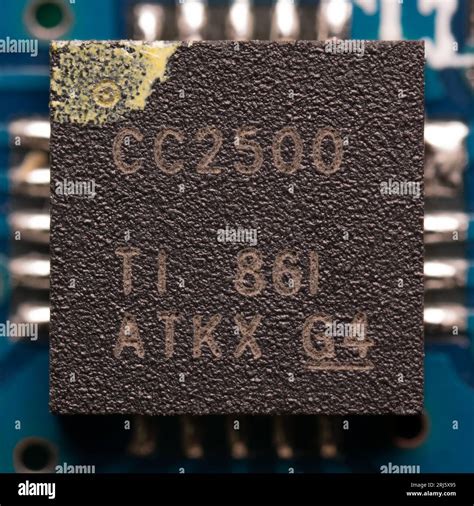 The Texas Instruments Ti Cc2500 Low Power 24ghz Rf Transceiver Chip