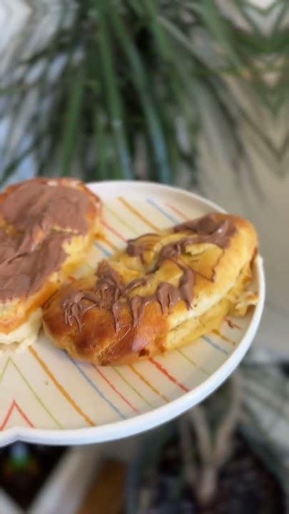 Homemade Eclairs Make Them Yourself They Taste Amazing Give It A Try