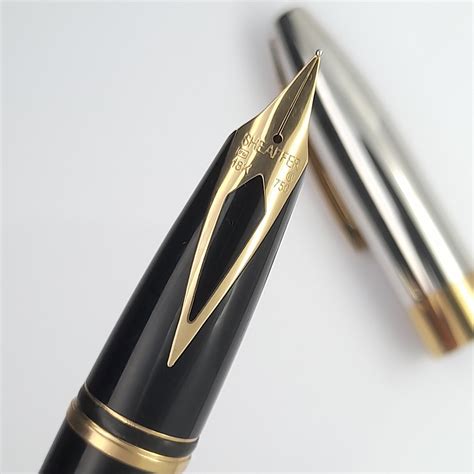 Caneta Tinteiro Sheaffer Legacy Heritage Oescribasentado