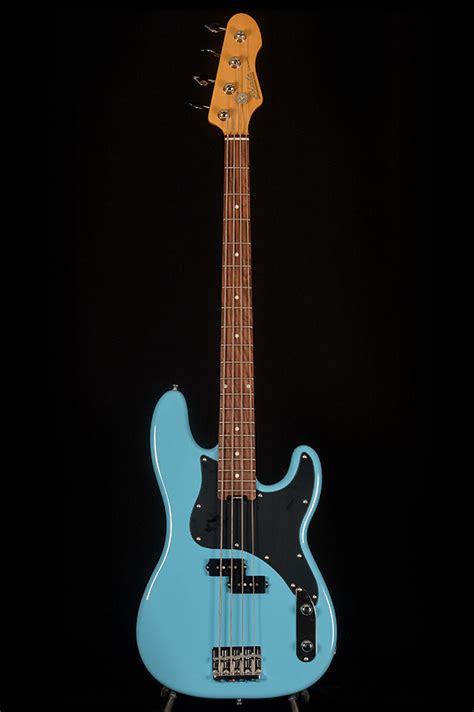 Blade Austin Classic Bass Sonic Blue Woodstock Guitars