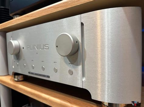 Plinius Reference M10 Preamplifier