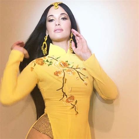 How Kacey Musgraves Dress Fetishized Asian Women Paper Magazine