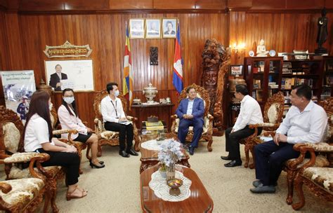 រដ្ឋមន្ត្រីក្រសួងព័ត៌មាន គាំទ្រចំពោះគម្រោងរៀបចំកម្មវិធី ពិភាក្សាតស៊ូមតិ «ពានរង្វាន់ ជើងឯកតស៊ូមតិ