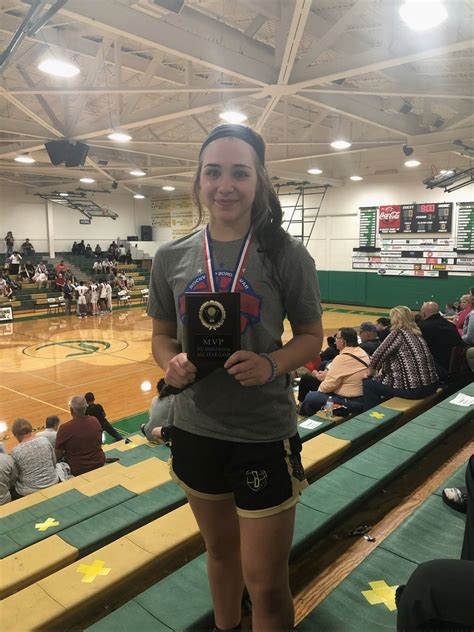 Ella Dotson Elladotson23 Twitter