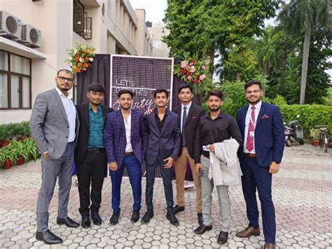 Shashank Tiwari On Linkedin Freshers Freshersparty