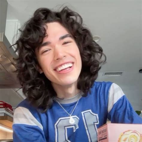 Conan Gray Conan Gray Bangs Conan Haircut Conan Grey Short Hair