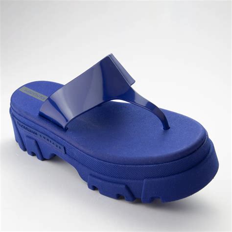 Flow Track Voices Culture