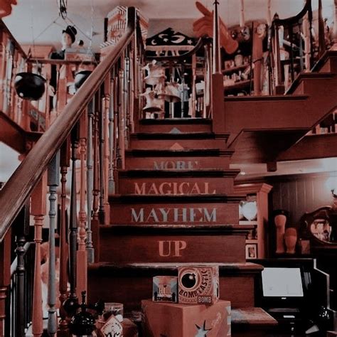 Fred And George Weasley Aesthetic Gryffindor Aesthetic George Weasley