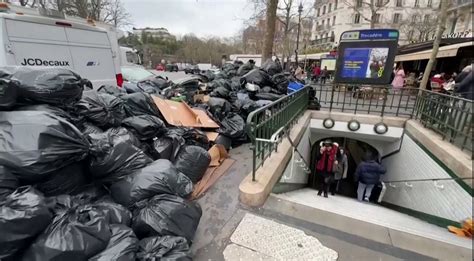 Францын тохижилт үйлчилгээний ажилчид ажил хаялт зарласны дараа Парис