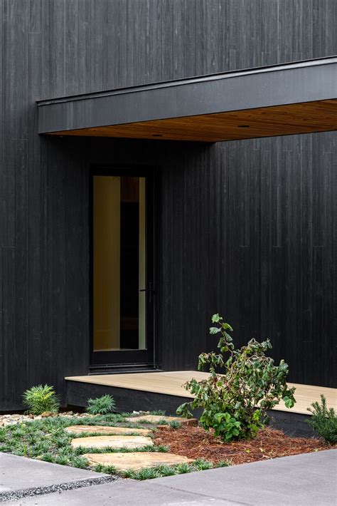 Crooked Tree Lodge Nero Exterior Cladding And Amity European White