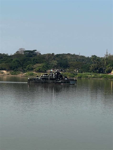 Khit Thit Media စစ်ကောင်စီတပ်က အပစ်ရပ်ကြေညာထားသော်လည်း Facebook