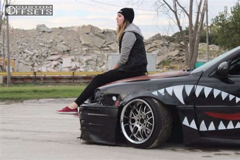 2003 Pontiac Grand Prix With 17x10 20 Xxr 526 And 20545r17 Accelera